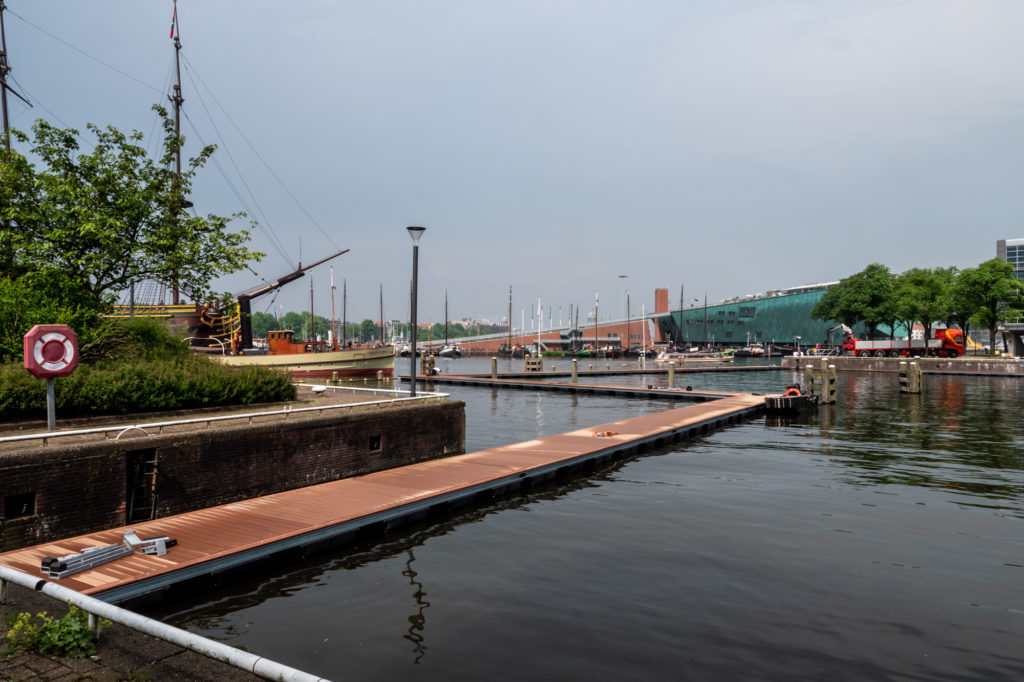 Wandelen over water | Marineterrein Amsterdam